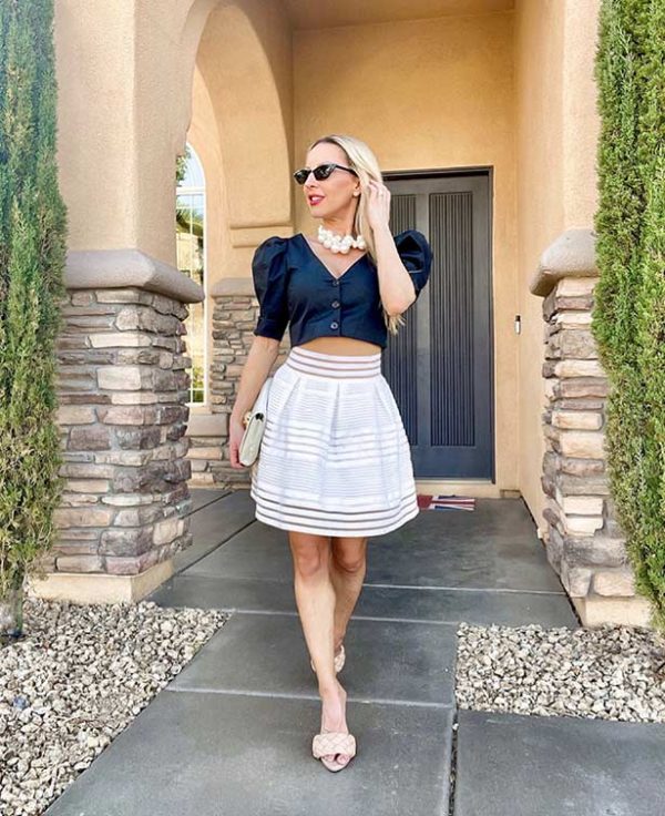 50 Best Crop Tops 2023 & Trending Crop Top Outfit Ideas