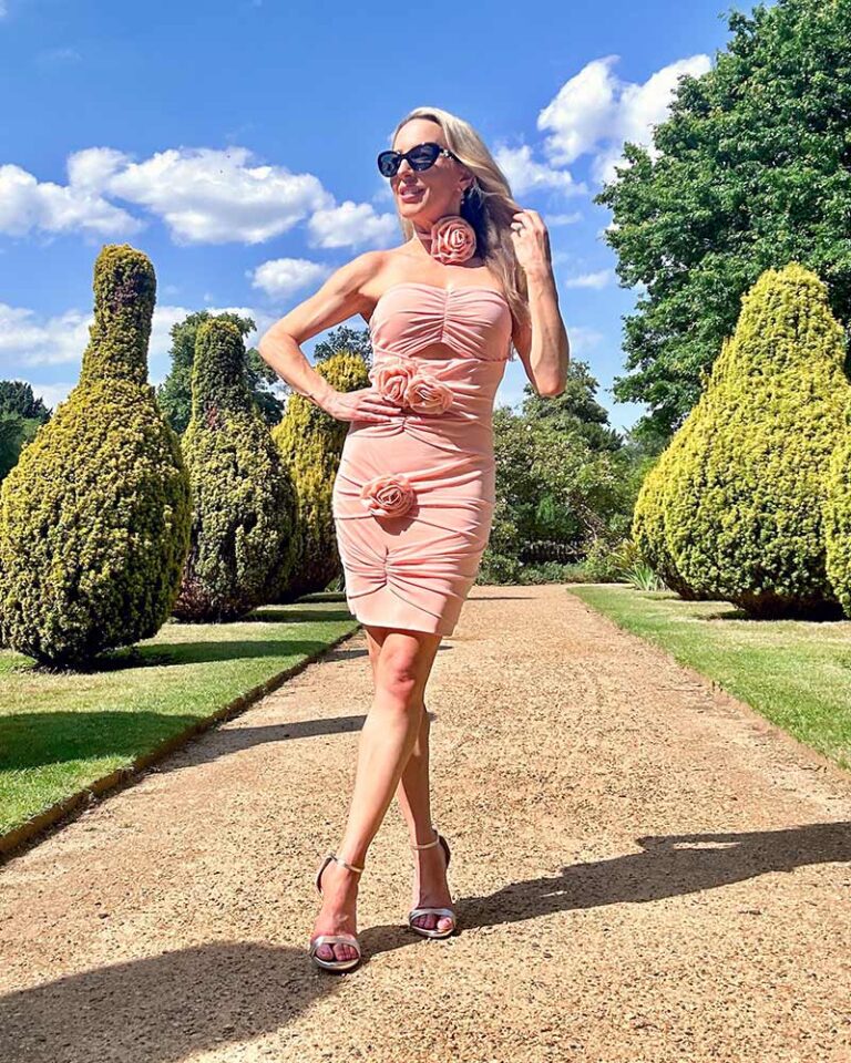 An honest Mew Mews review & try on haul | Scam or legit? - Glamour and ...