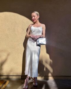 Best metallic handbags for this glam purse trend - Glamour and Gains