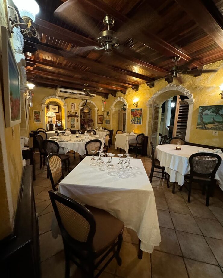 Best Saint Martin restaurants | Where to eat in Grand Case! - Glamour ...