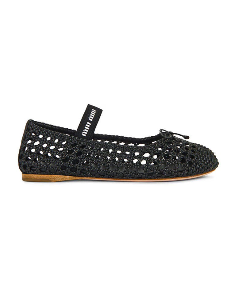 Ballet Flats for Women: Trending Styles for 2025 - Glamour and Gains